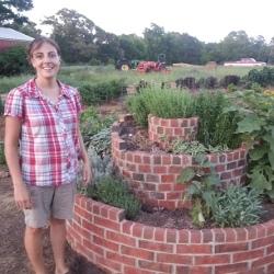 Trish Gives a Tour of Her Herb Spiral - Garden.org
