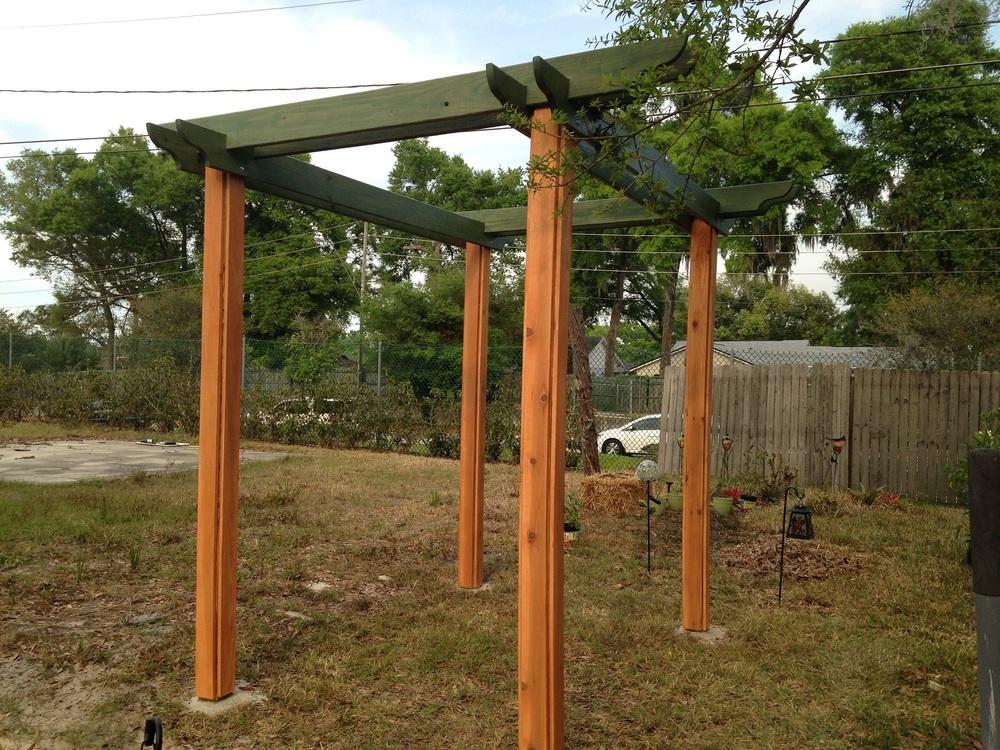 Building Pergola-Type Structures for Your Garden - Garden.org